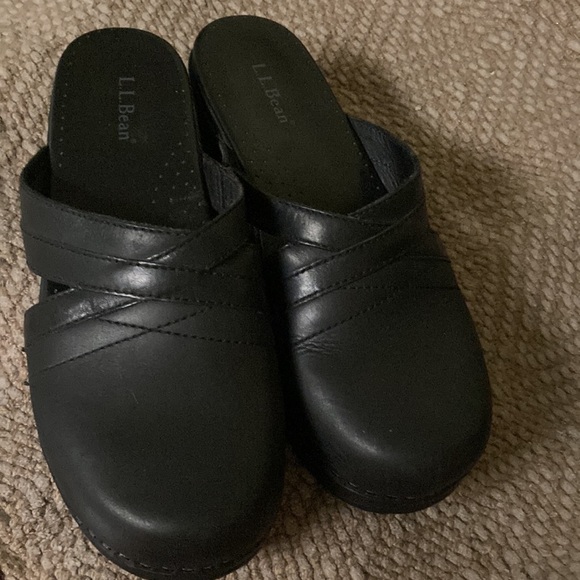 L.L. Bean | Shoes | Ll Bean Black Leather Clogs | Poshmark